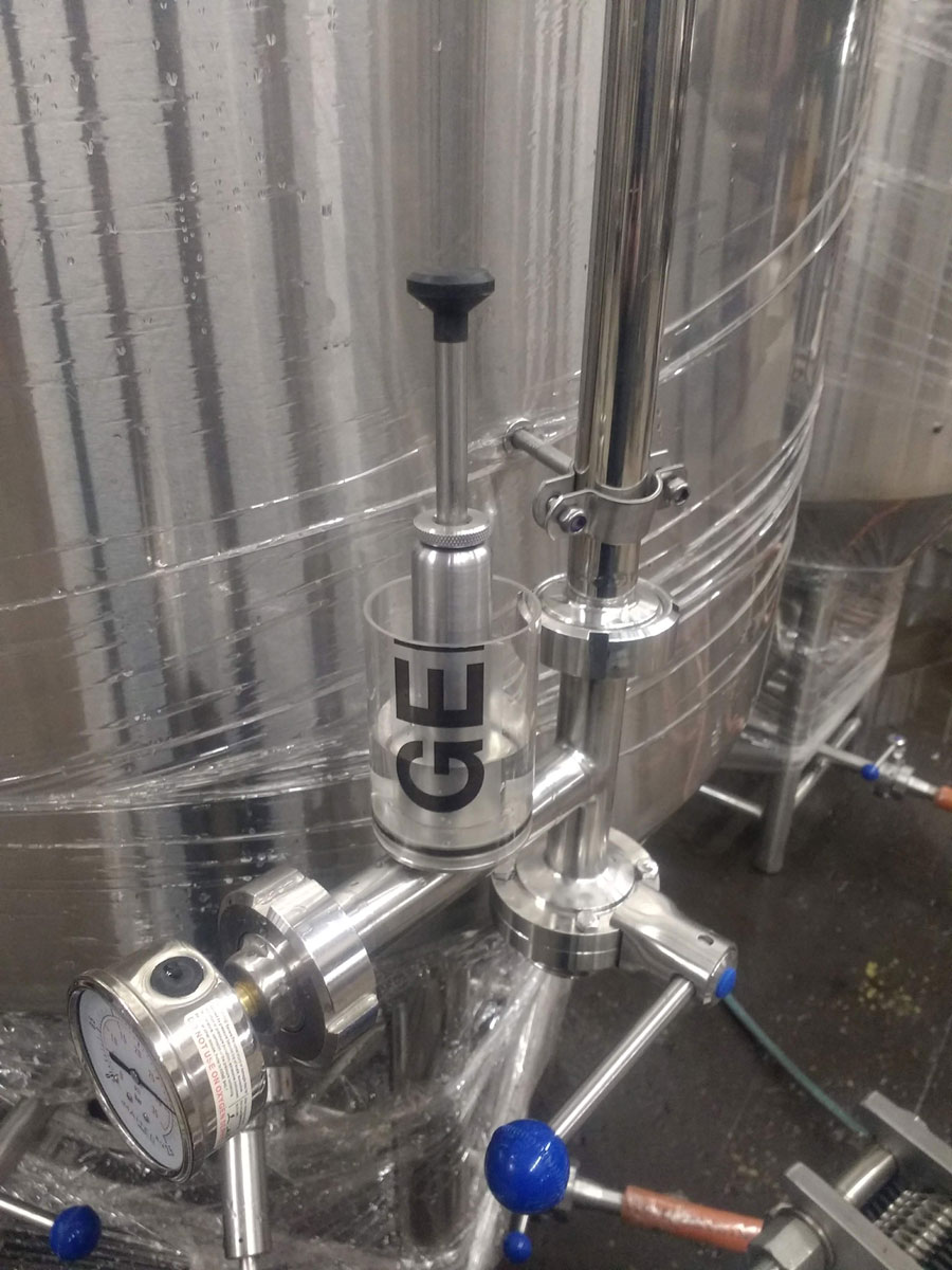 Fermentation bung with airlock || Brovarni - breweries manufacturer